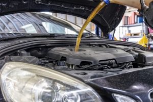 N-BOXに合ったエンジンオイルは？交換時期の目安も紹介